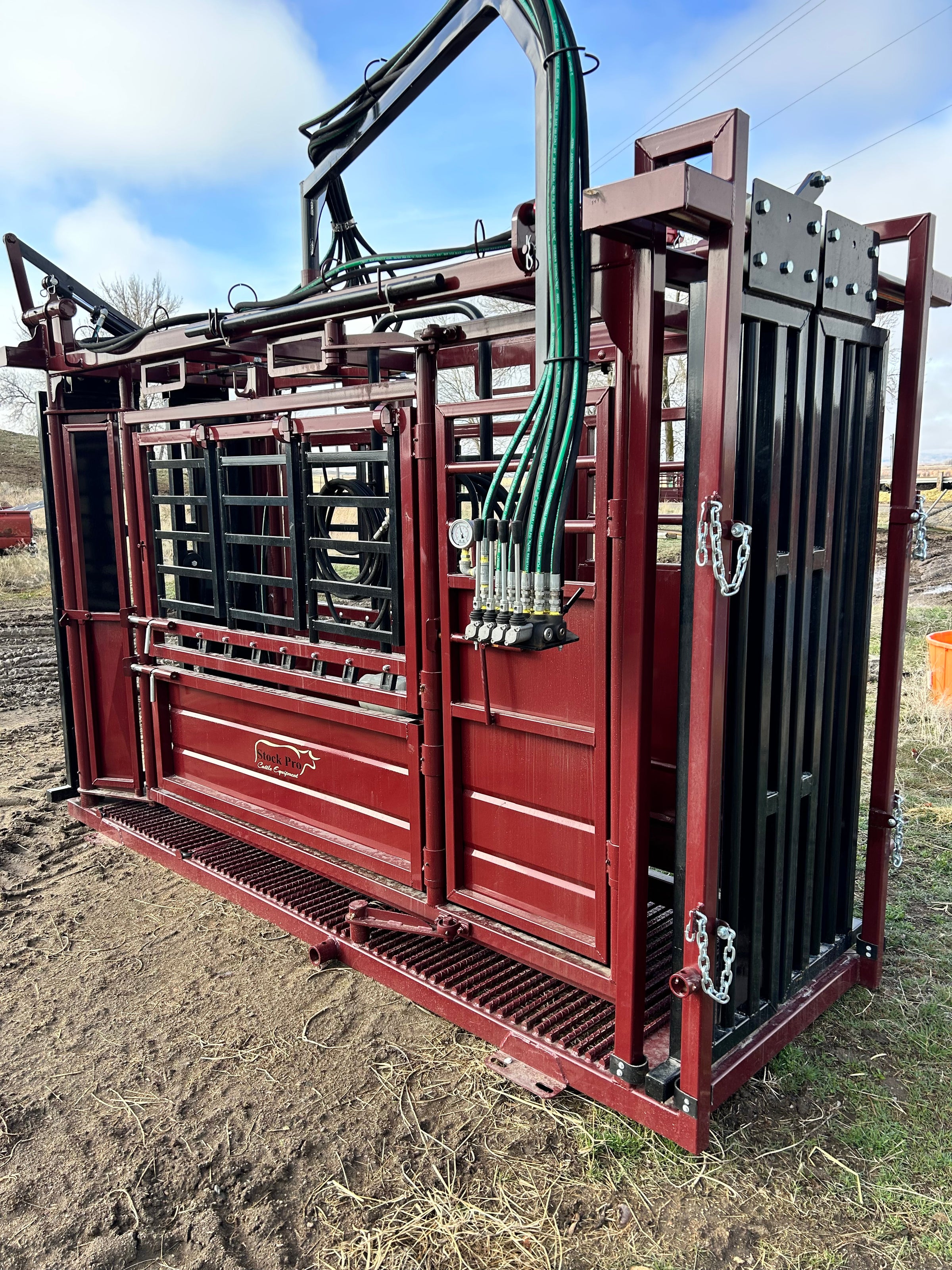 Stock Pro Hydraulic Chute | Forcella Angus Ranch